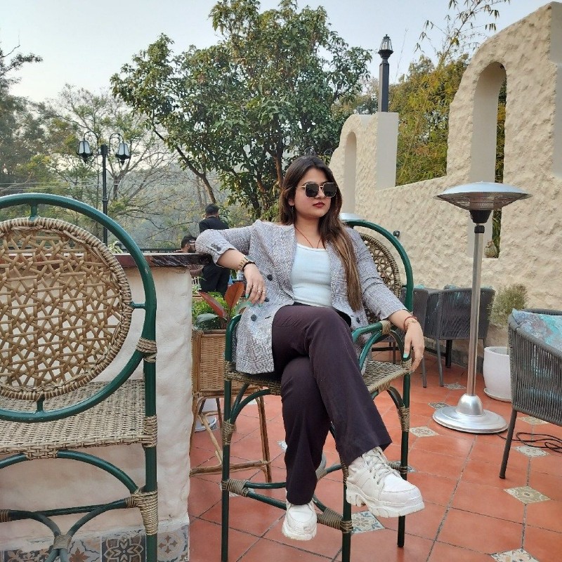 Kanika (@kanika9233) | Snapchat Stories, Spotlight & Lenses