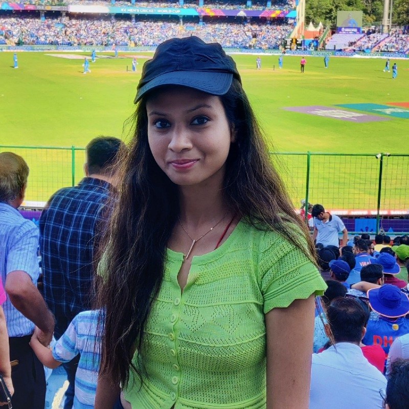 Kanika Makeovers (@kanika_makeup) | Snapchat Stories, Spotlight & Lenses