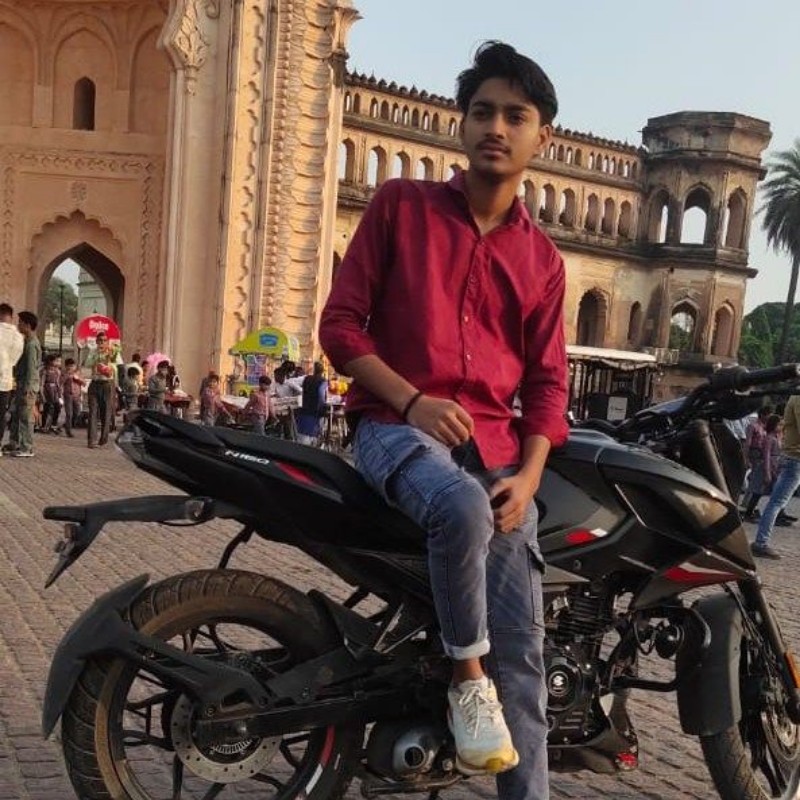 Karan Pal (@karanpalj2025) | Snapchat Stories, Spotlight & Lenses