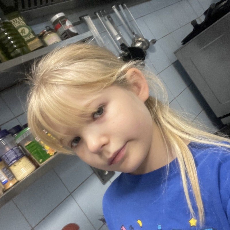 Karlīna Poiša (@karlina_poisa) | Snapchat Stories, Spotlight & Lenses