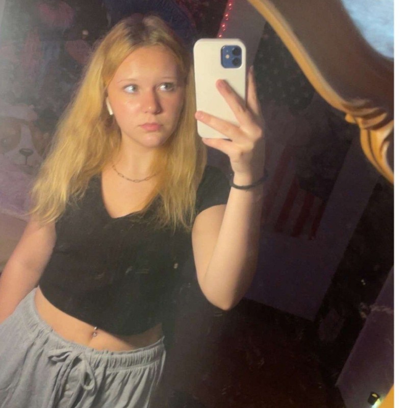 Kate Smith (@kate0402) | Snapchat Stories, Spotlight & Lenses