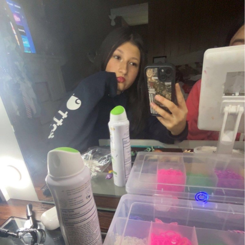 Gwen! (@kate_lala2025) | Snapchat Stories, Spotlight & Lenses