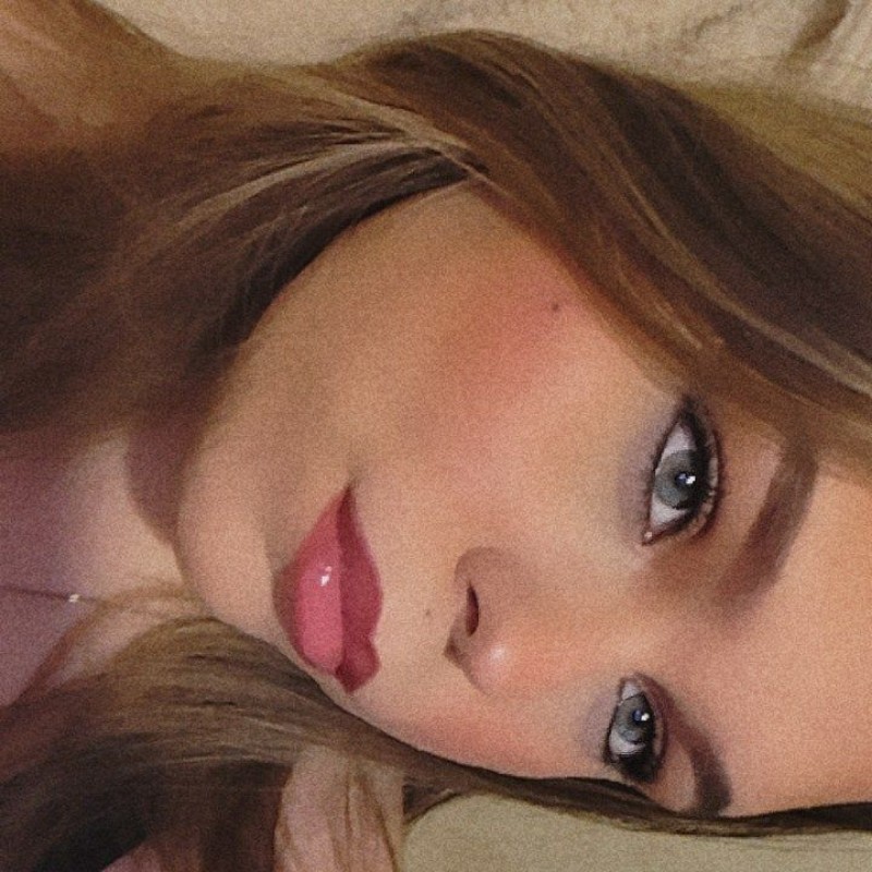 Katie🩷 (@katiekerbyx) | Snapchat Stories, Spotlight & Lenses