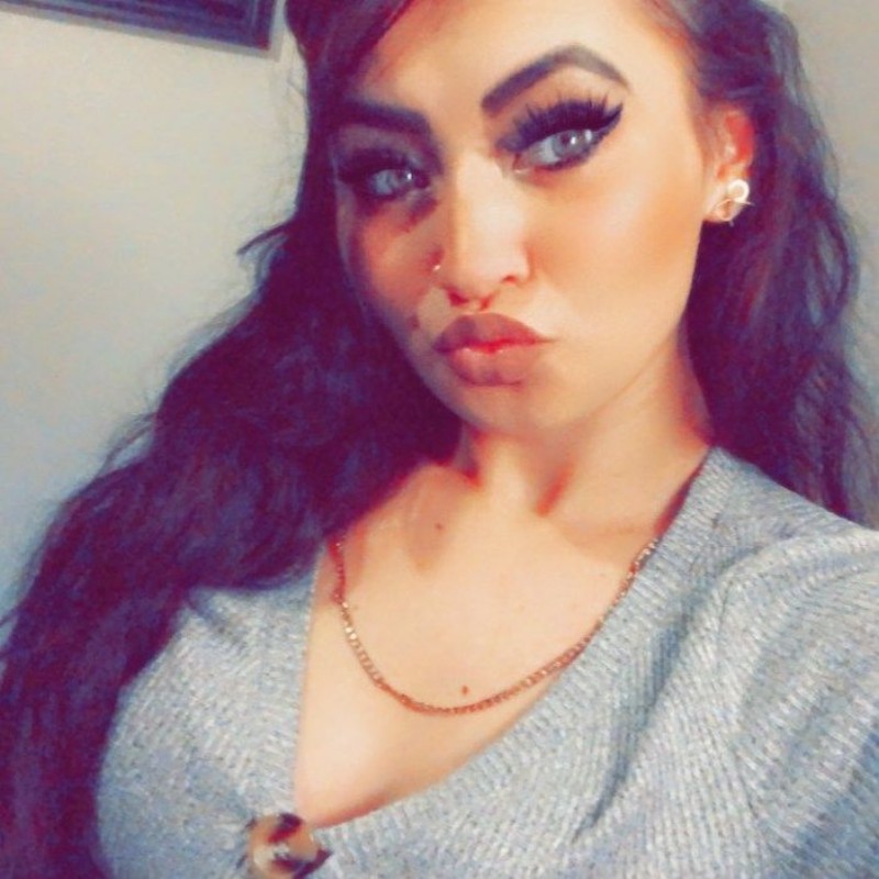 Kat Mtz (@katisha.mtz) | Snapchat Stories, Spotlight & Lenses