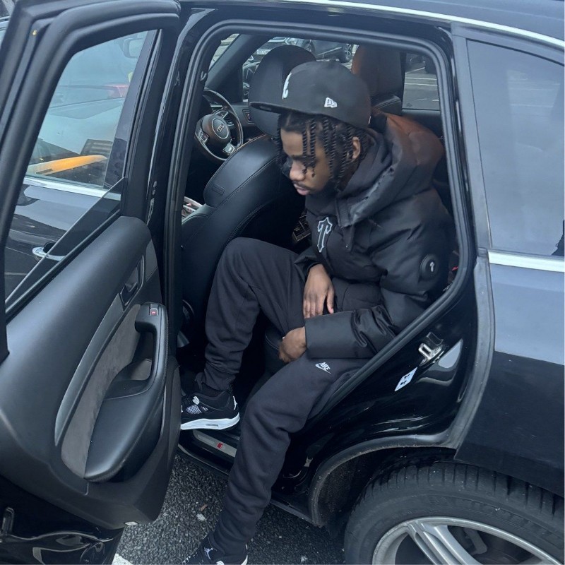 Kavelly 3rd (@kavelly1up) | Snapchat Stories, Spotlight & Lenses