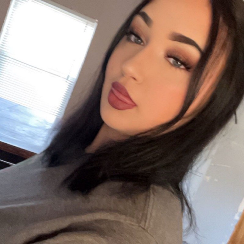Kinsey Oliver😘💘 (@kchaco2019) | Snapchat Stories, Spotlight & Lenses