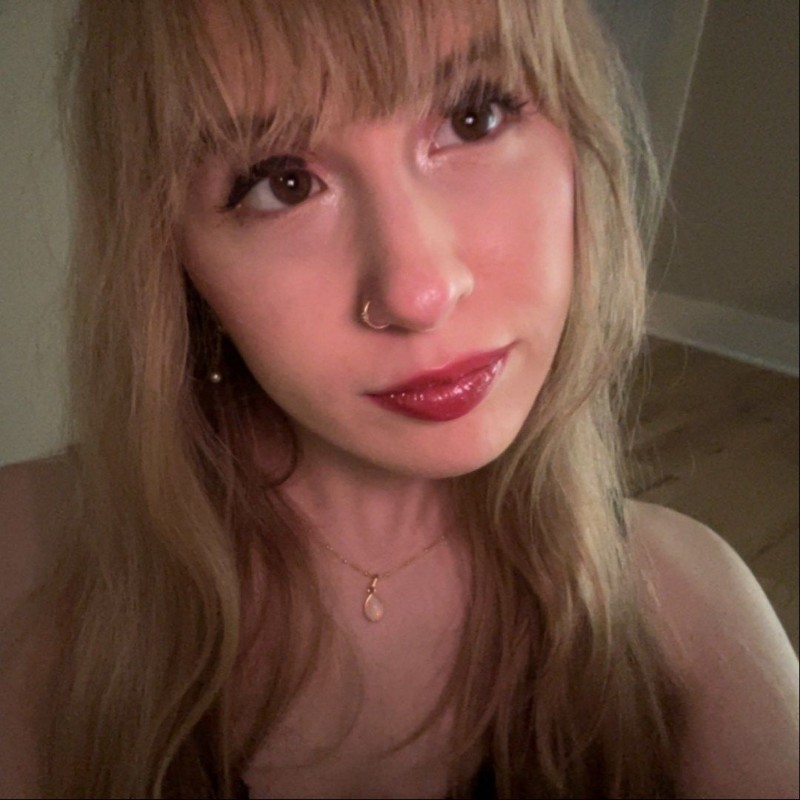 keelie ࣪ ִֶָ☾. (@keelie.o) | Snapchat Stories, Spotlight & Lenses