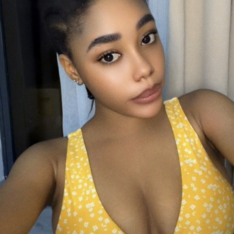 Pookie (@keiileyy) | Snapchat Stories, Spotlight & Lenses