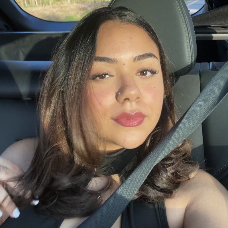 Keishla🤍 (@keishla_rl) | Snapchat Stories, Spotlight & Lenses