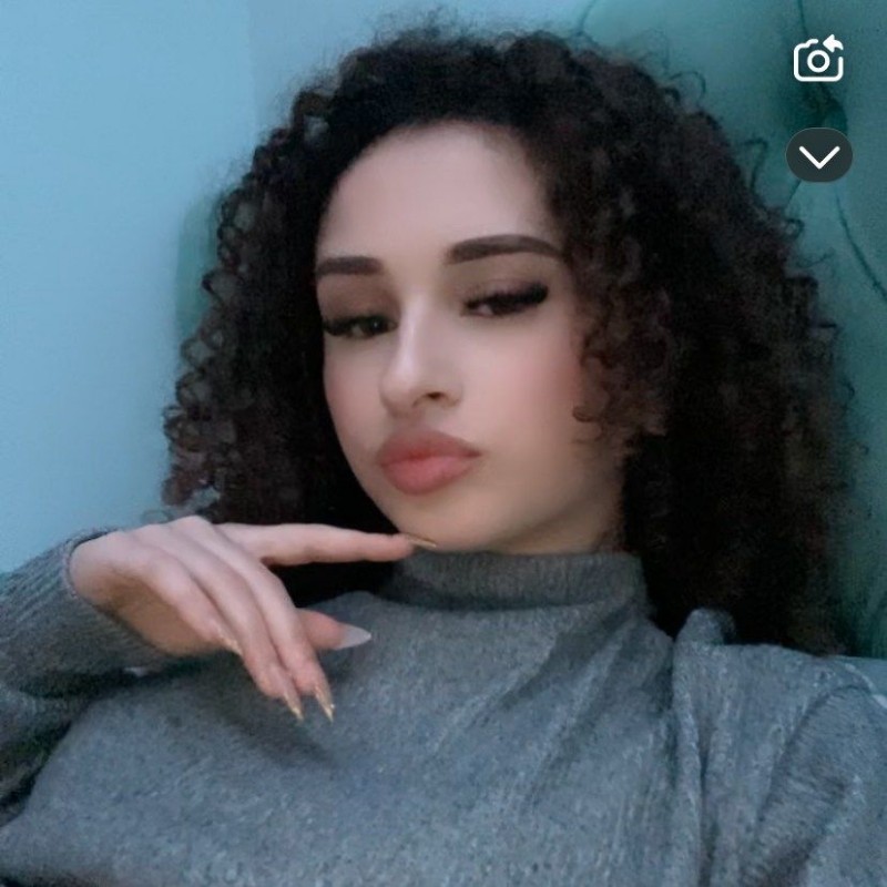 Kejsi🦋 (@kejsi8797) | Snapchat Stories, Spotlight & Lenses