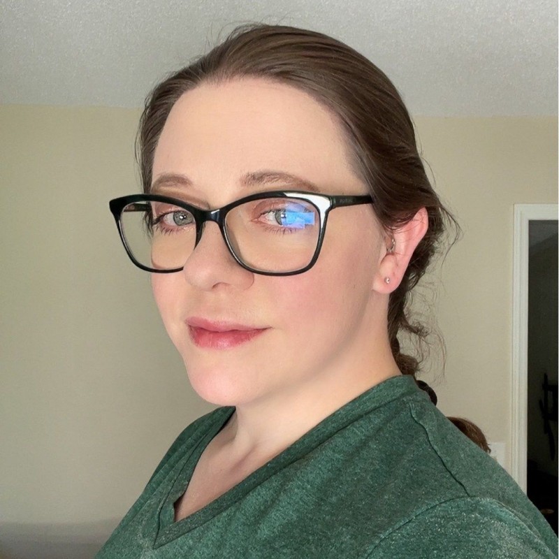 Kelly Calderon (@kellyacalderon) | Snapchat Stories, Spotlight & Lenses