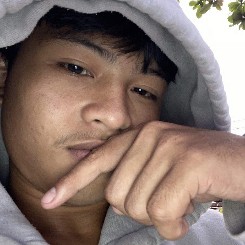 Kenneth Guma (@kennethguma) | Snapchat Stories, Spotlight & Lenses