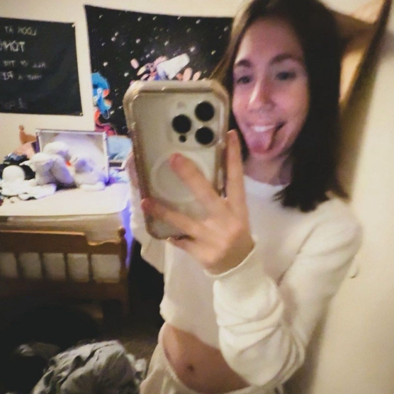 makenzieeee🖤🖕. (@kenziewade420) | Snapchat Stories, Spotlight & Lenses