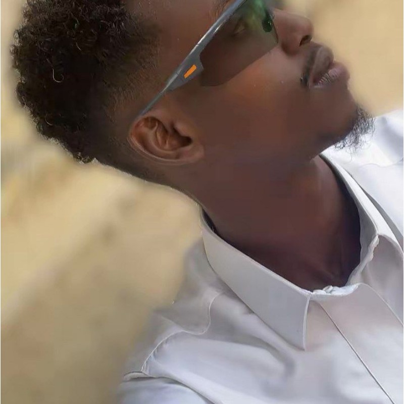Abdimalik Kheyre (@kheyre366) | Snapchat Stories, Spotlight & Lenses