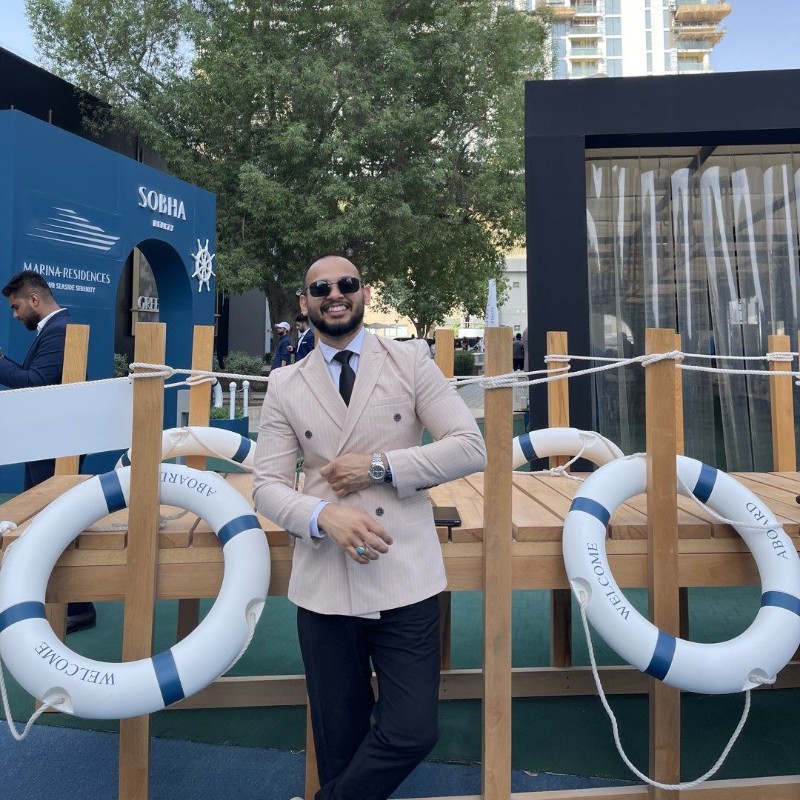 Khuram Mushtaq Dubai (@khuram_dubai) | Snapchat Stories, Spotlight & Lenses