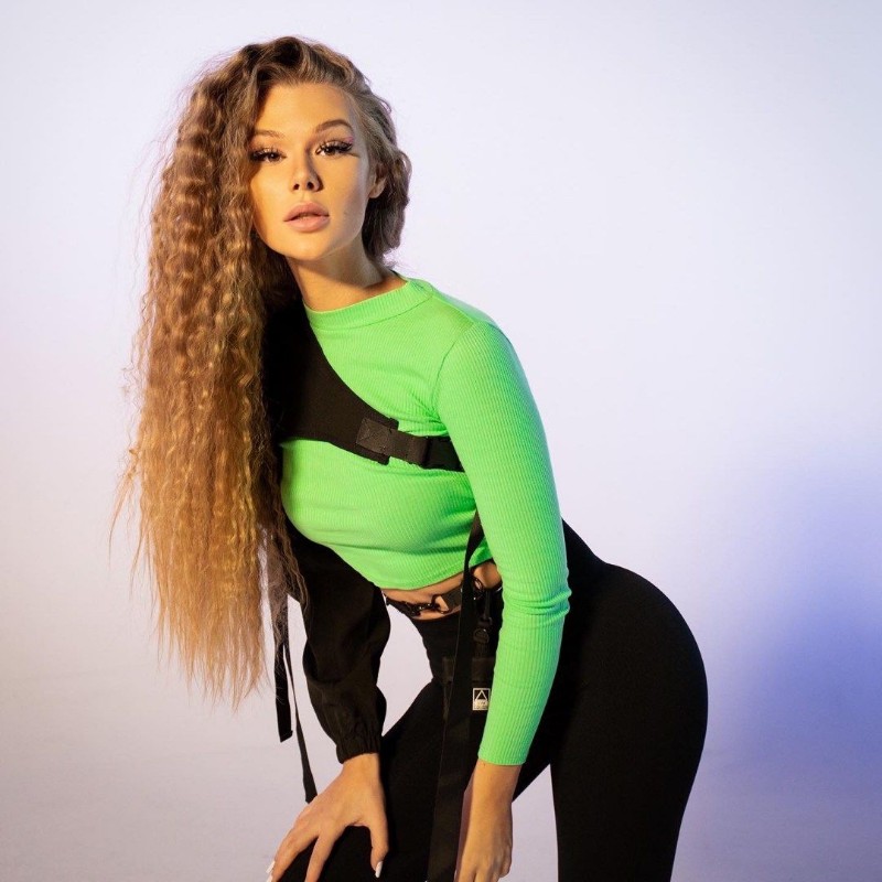 Kim Lamarin (@kim_lamarin) | Snapchat Stories, Spotlight & Lenses