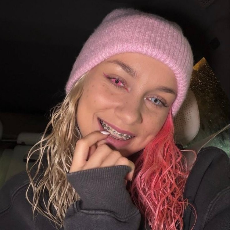 𝘟𝘰𝘹ᡣ𐭩 Kinia𐙚🧸ˎ (@kinga_tymoszu) | Snapchat Stories, Spotlight & Lenses