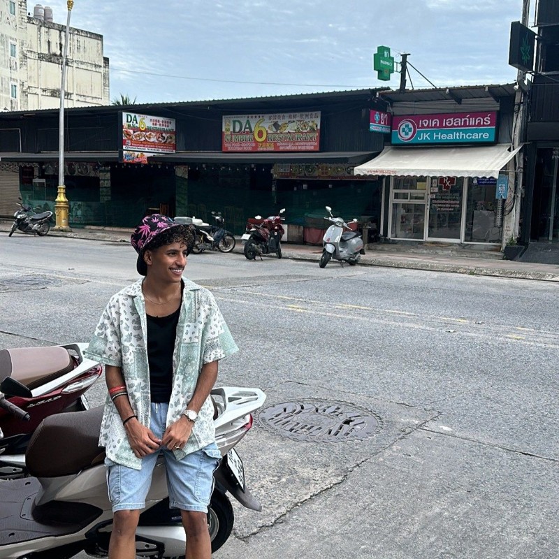 𖤐☤ ‏𝙆𝙃𝙇𝙄 ˹ـ (@kkil.24) | Snapchat Stories, Spotlight & Lenses