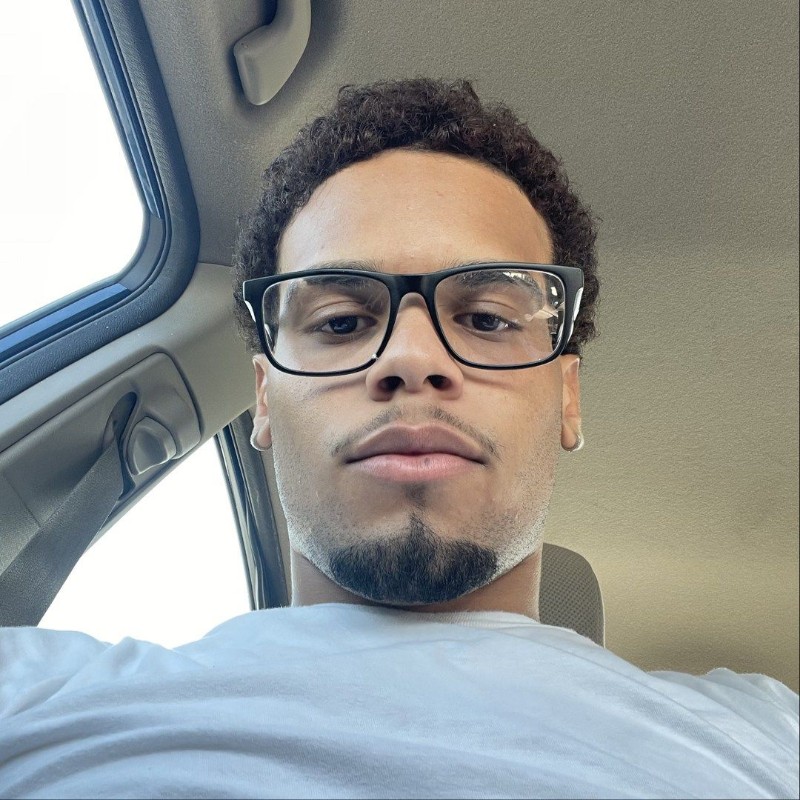 darbs (@klk_darbs) | Snapchat Stories, Spotlight & Lenses