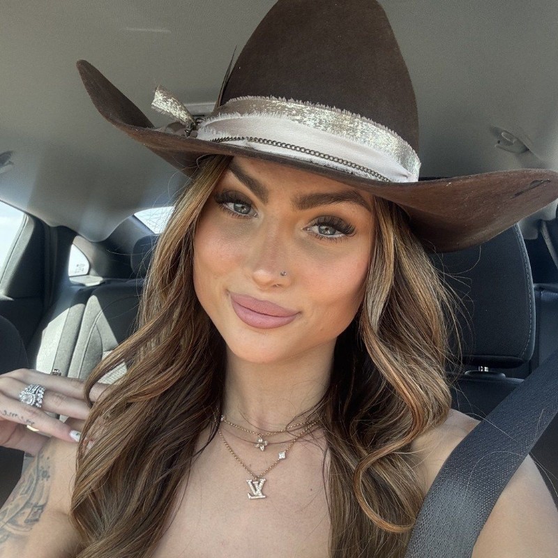 Kaybooz Entire Gallery Of Pictures & Videos #998