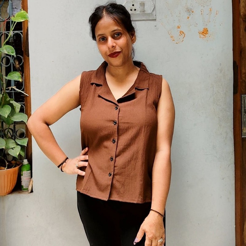 Pooja Kaloriya (@kmpoojakaloriya) | Snapchat Stories, Spotlight & Lenses