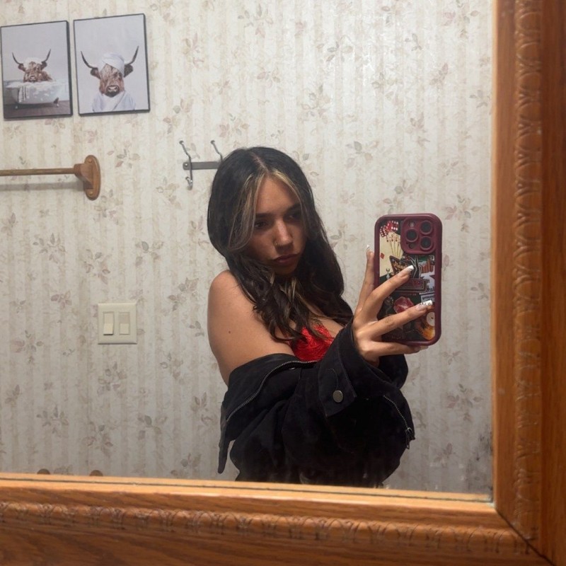 kd-jo newberry (@knewbs6508) | Snapchat Stories, Spotlight & Lenses