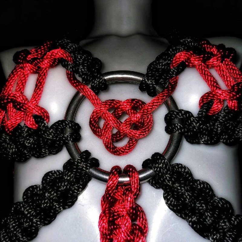 Knotty Thinking (@knottythinking) | Snapchat Stories, Spotlight & Lenses