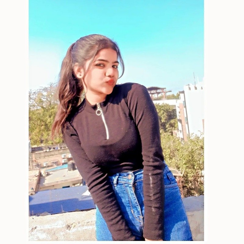 Komal Rajput💗🧿 (@komal_rajpu9368) | Snapchat Stories, Spotlight & Lenses