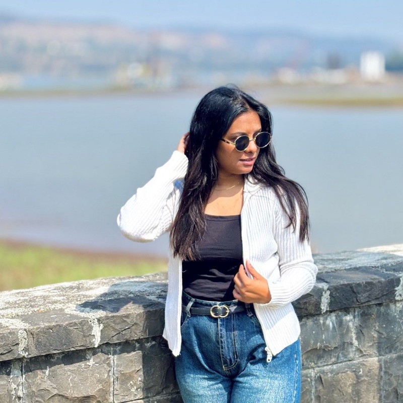 Komal Ubale (@komalubale_26) | Snapchat Stories, Spotlight & Lenses