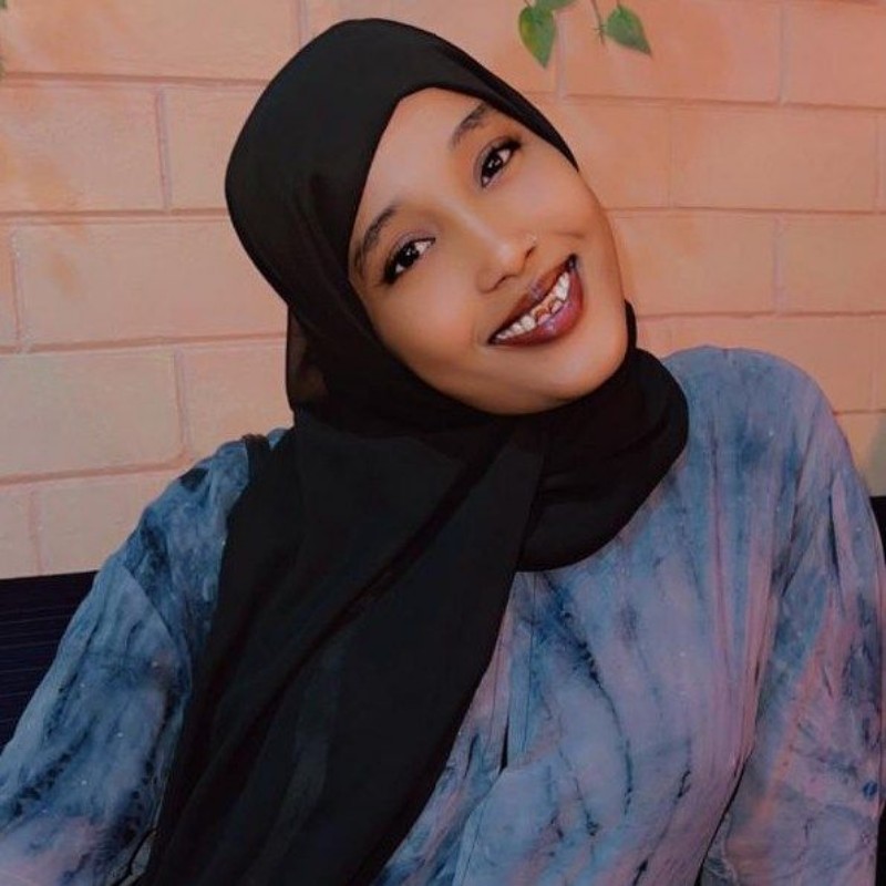 Kawther Qrux (@kowsarayaan2020) | Snapchat Stories, Spotlight & Lenses