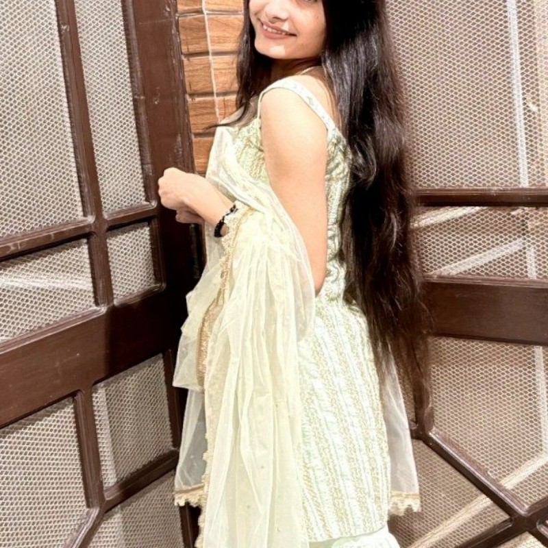 Kritikaa🐼🌸 (@kriti_thakur007) | Snapchat Stories, Spotlight & Lenses