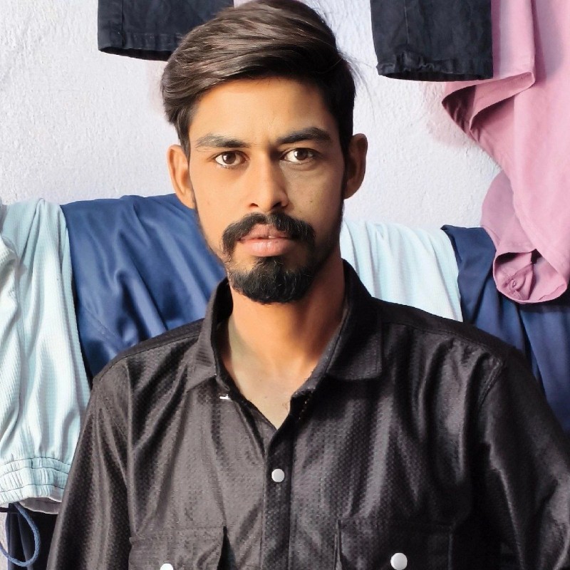 Laxman Kumawat (@kumawat20253893) | Snapchat Stories, Spotlight & Lenses