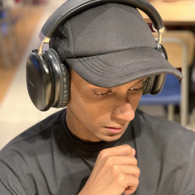 Kuntol_ (@kunto37) | Snapchat Stories, Spotlight & Lenses