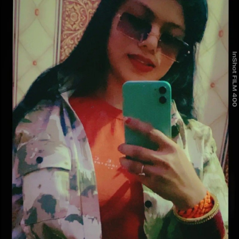 Kusum Sharma (@kusumsharma2046) | Snapchat Stories, Spotlight & Lenses