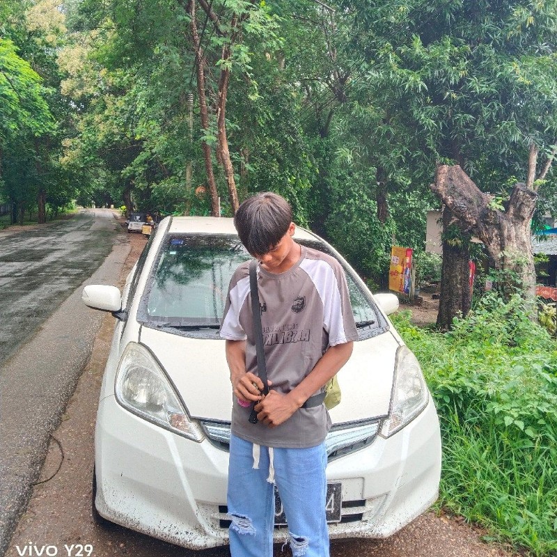 Kyaw Min Latt (@kyawminlatt9175) | Snapchat Stories, Spotlight & Lenses