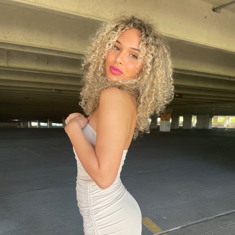 kylie zion (@kykyzion) | Snapchat Stories, Spotlight & Lenses