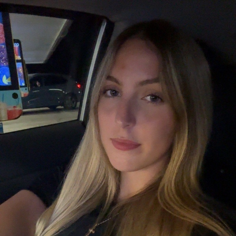 Kylee (@kylee-reynolds) | Snapchat Stories, Spotlight & Lenses