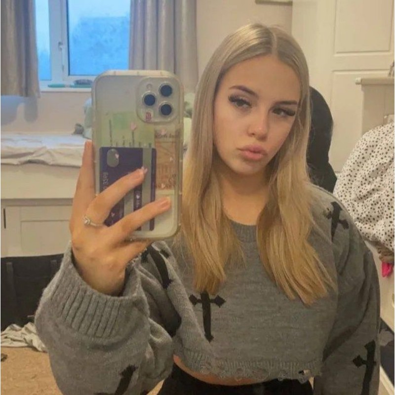 🤍Leah🤍 (@l_c7834) | Snapchat Stories, Spotlight & Lenses