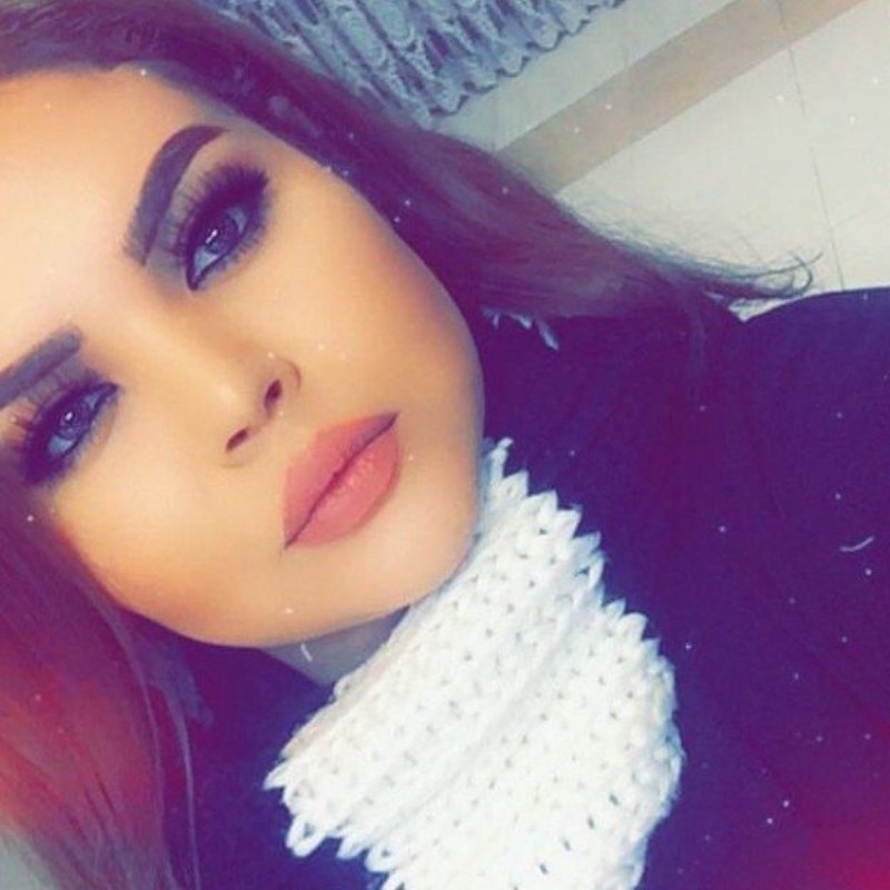 Lady Cosmetic (@lady231618) | Snapchat Stories, Spotlight & Lenses