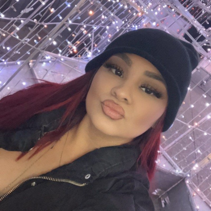 Alejandra (@ladytrece08) | Snapchat Stories, Spotlight & Lenses