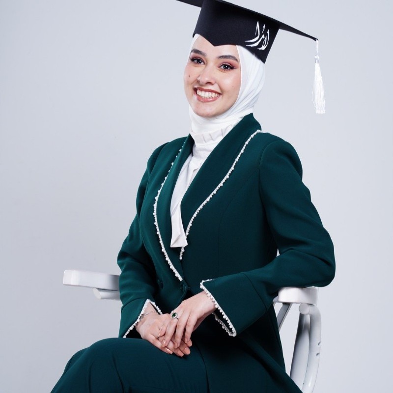 لـَـارَا 🩵 (@lara_kh1610) | Snapchat Stories, Spotlight & Lenses