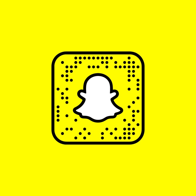 Lara Graf(@laragraf2029916) | สตอรี่ Snapchat ตลอดจน Spotlight และเลนส์