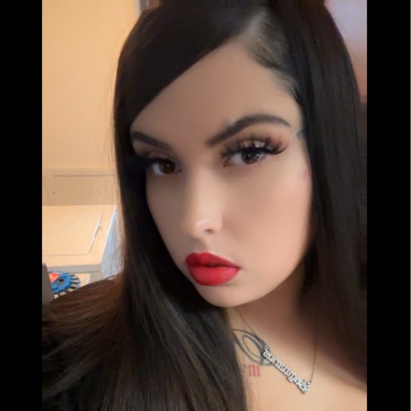Latina Rivera Latinaaa71115 Snapchat Stories Spotlight Lenses