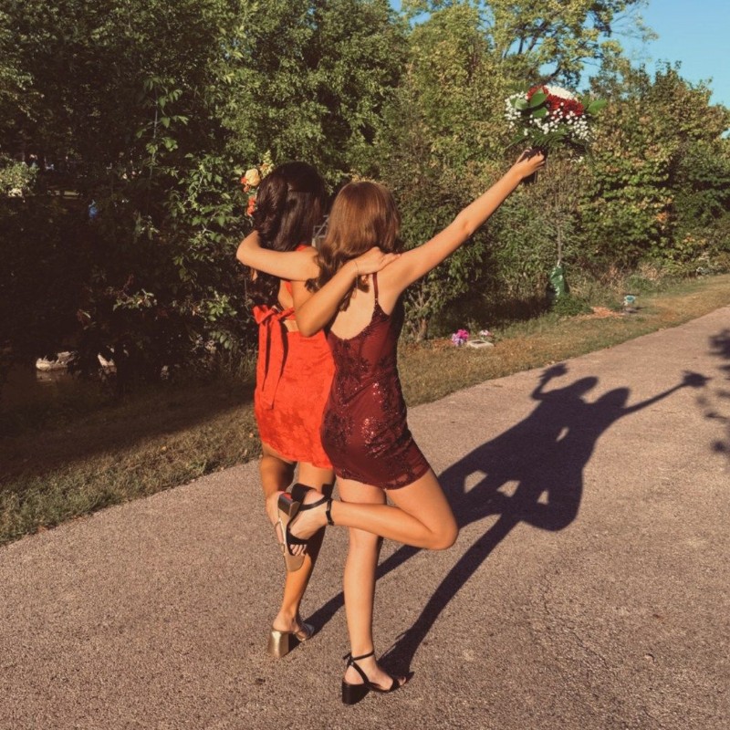 ella & layla!!💞 (@laylaandella) | Snapchat Stories, Spotlight & Lenses