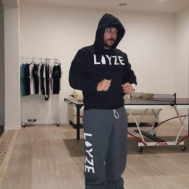 Layze (@layze) | Snapchat Stories, Spotlight & Lenses