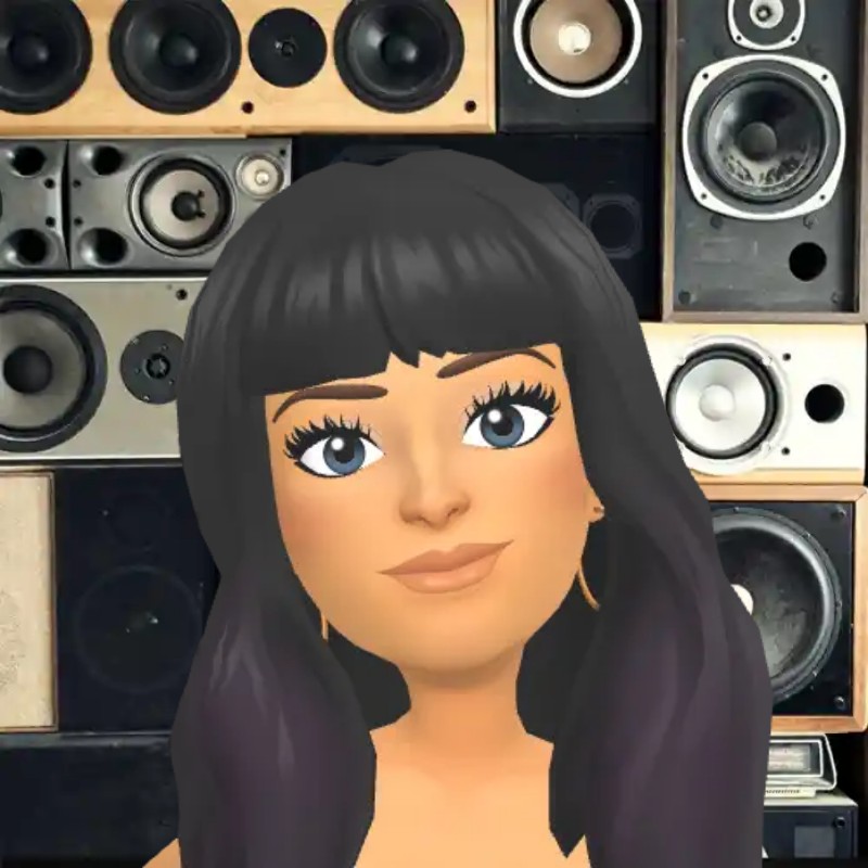 Lea Reyna (@leareynaaa) | Snapchat Stories, Spotlight and Lenses