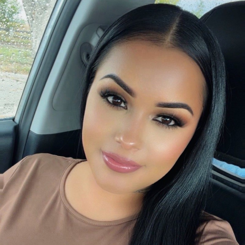 𝒮𝑒𝓁𝑒𝓃𝒶 ᥫ᭡ (@lena.xo2025) | Snapchat Stories, Spotlight and Lenses