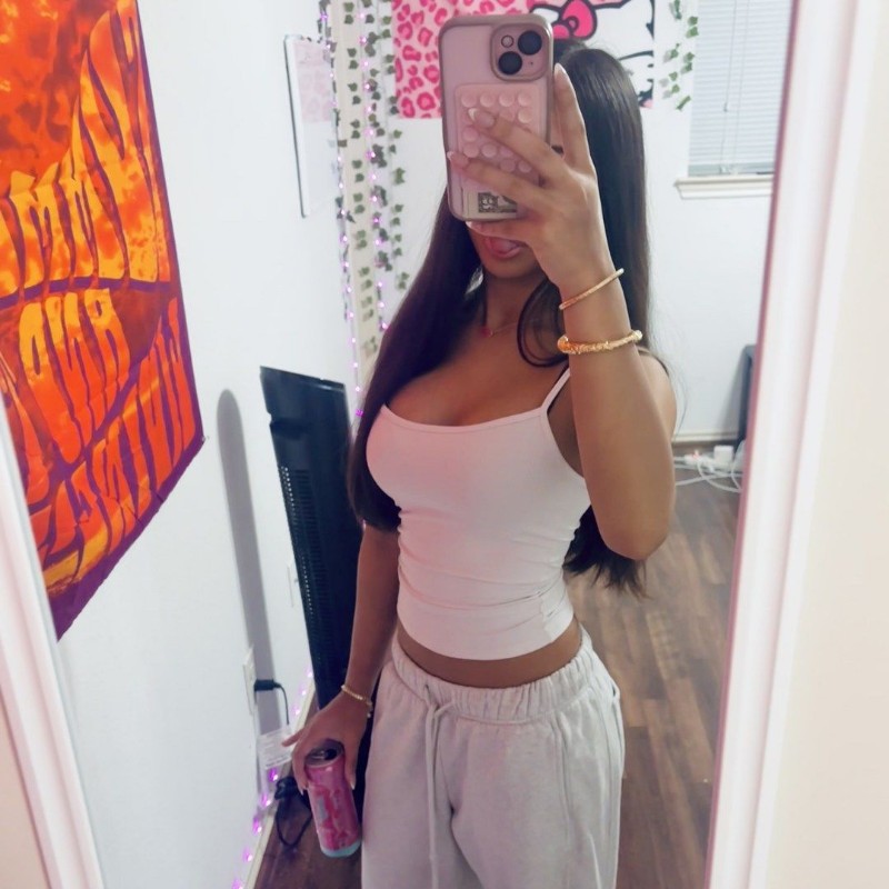 chetana alena (@lena_chapp) | Snapchat Stories, Spotlight & Lenses