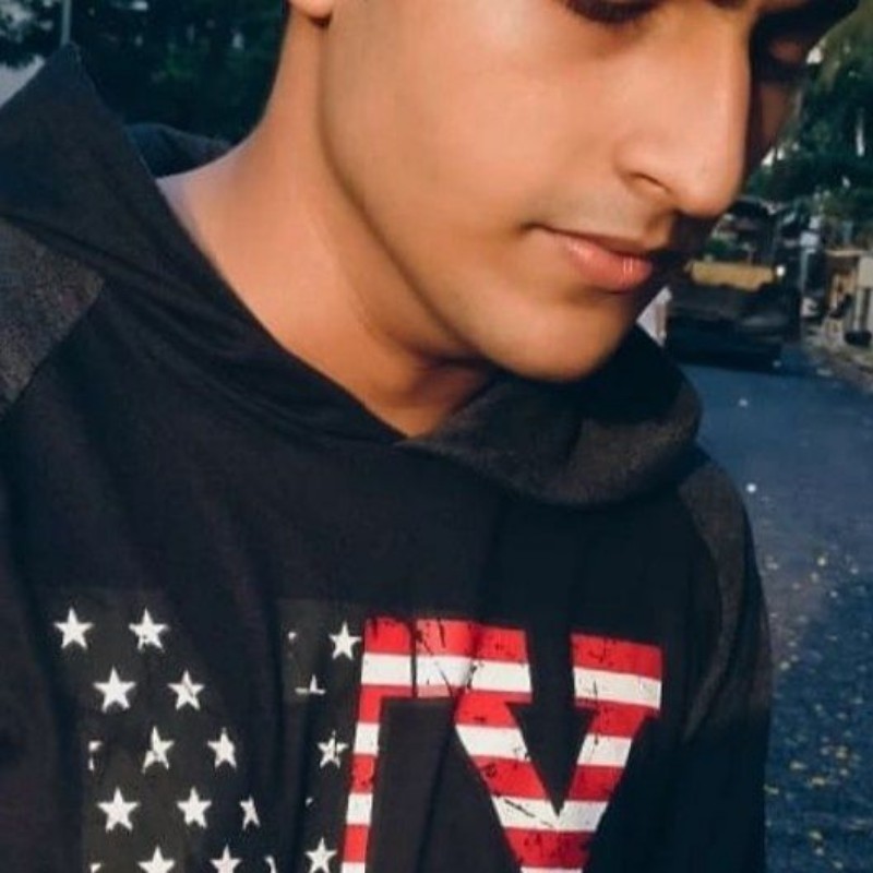 Ray (@lensesbyray) | Snapchat Stories, Spotlight & Lenses