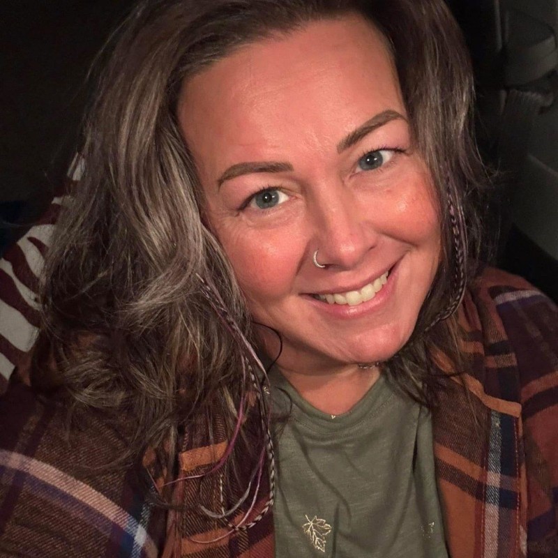 Leslie💜♉️ (@lesliebomb1) | Snapchat Stories, Spotlight & Lenses